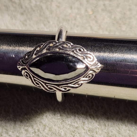 Avon | Jewelry | Vintage Avon Ring | Poshmark